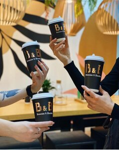 Brownies & Blondies (улица Александра Невского No:31), kahve dükkanları  Simferopol'dan (Akmescit'ten)