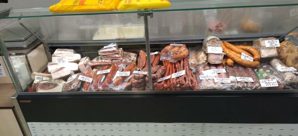 Kasap, şarküteri Сялянския прысмаки, Minsk, foto