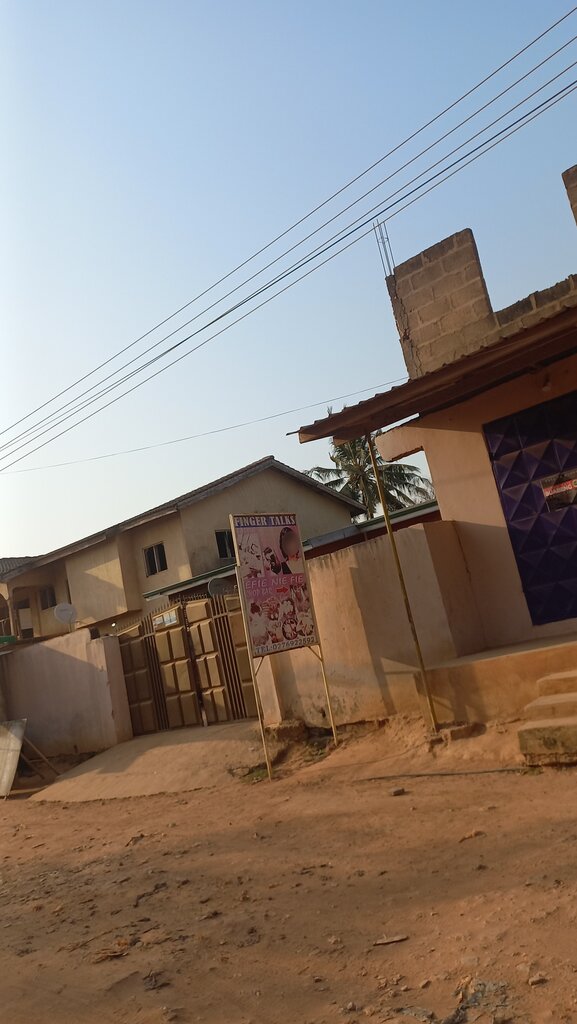 Restoran Finger Talks Food Joint, Dünya, foto