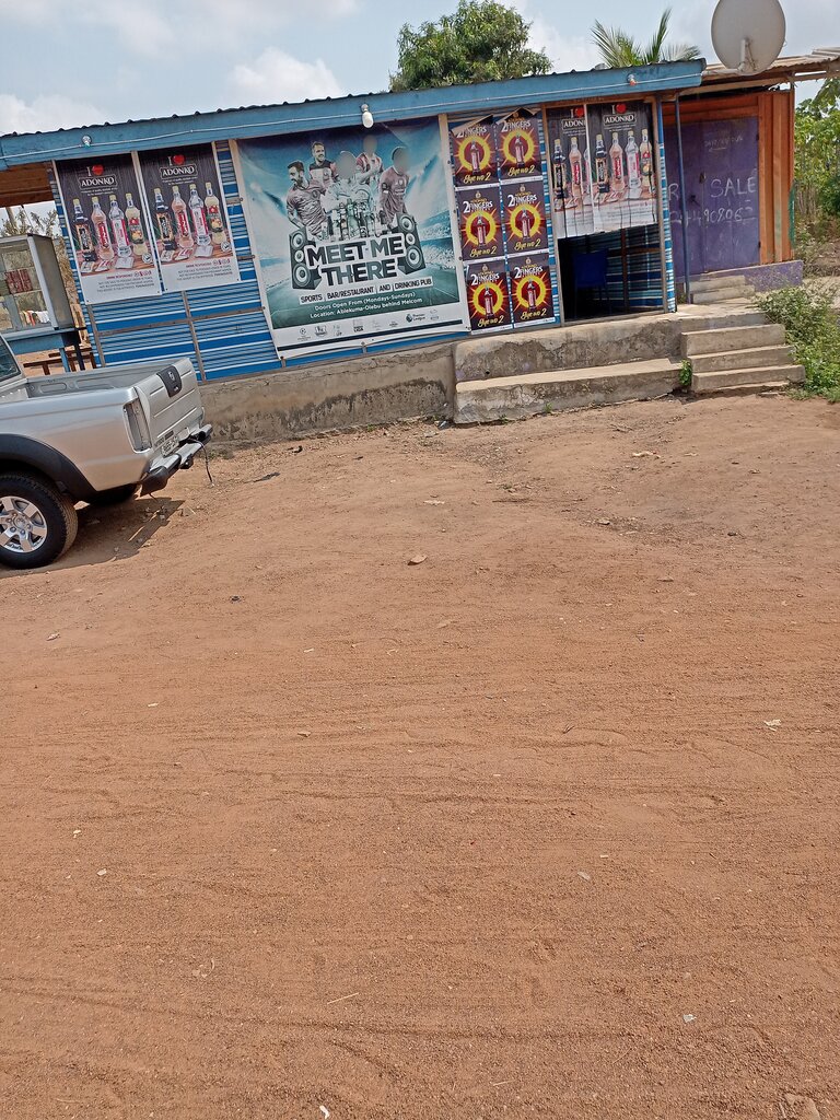 Restoran Meet Me There Sports Joint, Dünya, foto