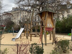 Square du Temple (Paris, Square du Temple), kültür ve eğlence parkları  Paris'ten