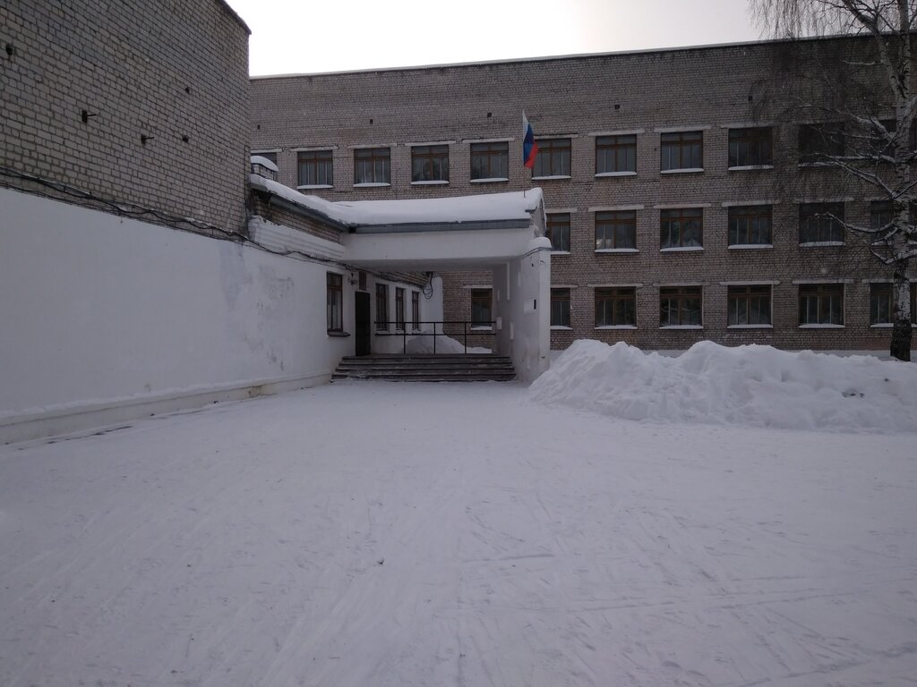 Ortaokul Srednyaya obshcheobrazovatelnaya shkola p. Surok, Mariy El Cumhuriyeti, foto