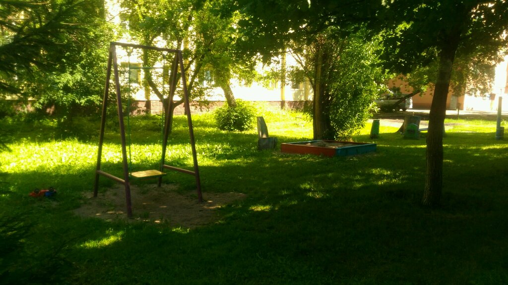 Oyun alanı Playground, Omsk, foto