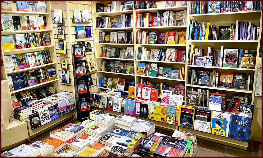 Kitap mağazaları Margen, Valladolid, foto