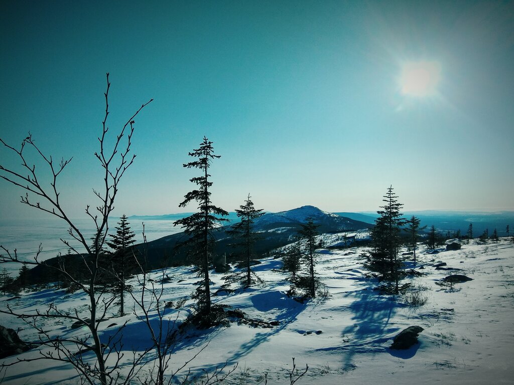 Dağ zirvesi Гора Лысая, Sovetskaya Gavan, foto