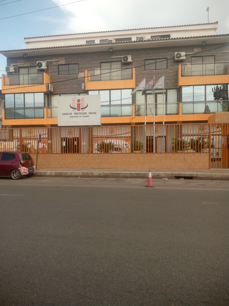 Sosyal yardım kuruluşları Caixa De Protecção Social Do Minint, Loanda, foto