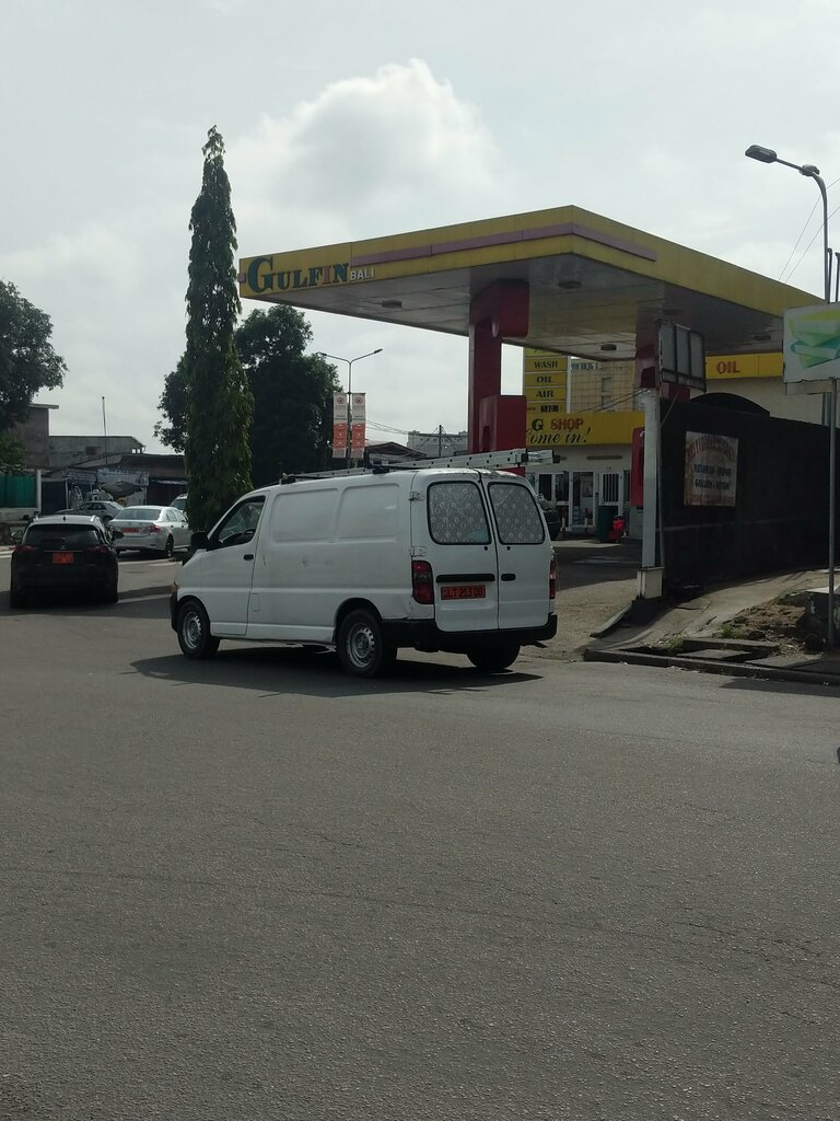 Benzin istasyonu Gulfin, Douala, foto