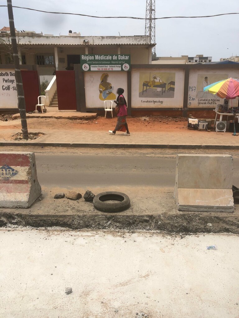Tıp merkezleri ve klinikler Poste de Santé, Dakar, foto
