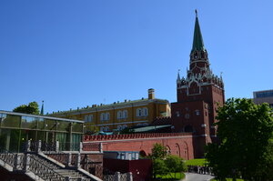 Troitskaya Tower (Manezhnaya Street No:2/10с2), turistik yerler  Moskova'dan