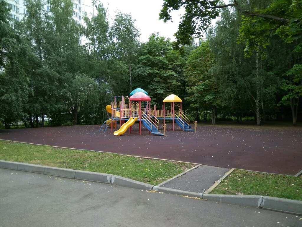Oyun alanı Playground, Moskova, foto