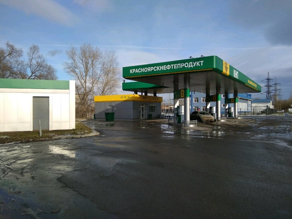Benzin istasyonu Magnat-RD, Krasnoyarsk, foto
