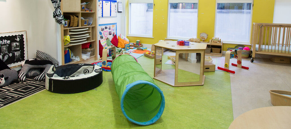 Ortaokul Bright Horizons Northcote Road Day Nursery and Preschool, Londra, foto