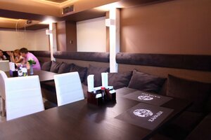 Hanami restaurant & bar (vulytsia Ivana Franka No:6, selo Sofiivska Borshchahivka), restoran  Kiev Bölgesi'nden