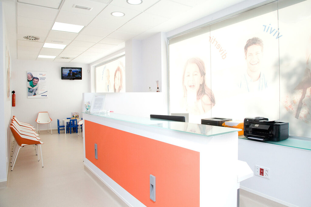 Özel ağız ve diş sağlığı klinikleri ve muayenehaneleri Asisa Dental Alcorcon, Madrid, foto