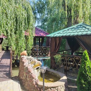 Лагуна (Krasnaya ulitsa No:30, stanitsa Staromyshastovskaya), kafe  Krasnodarski krayından