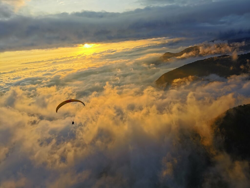 Uçuş kulüpleri Gagraparaplan, Gagra, foto
