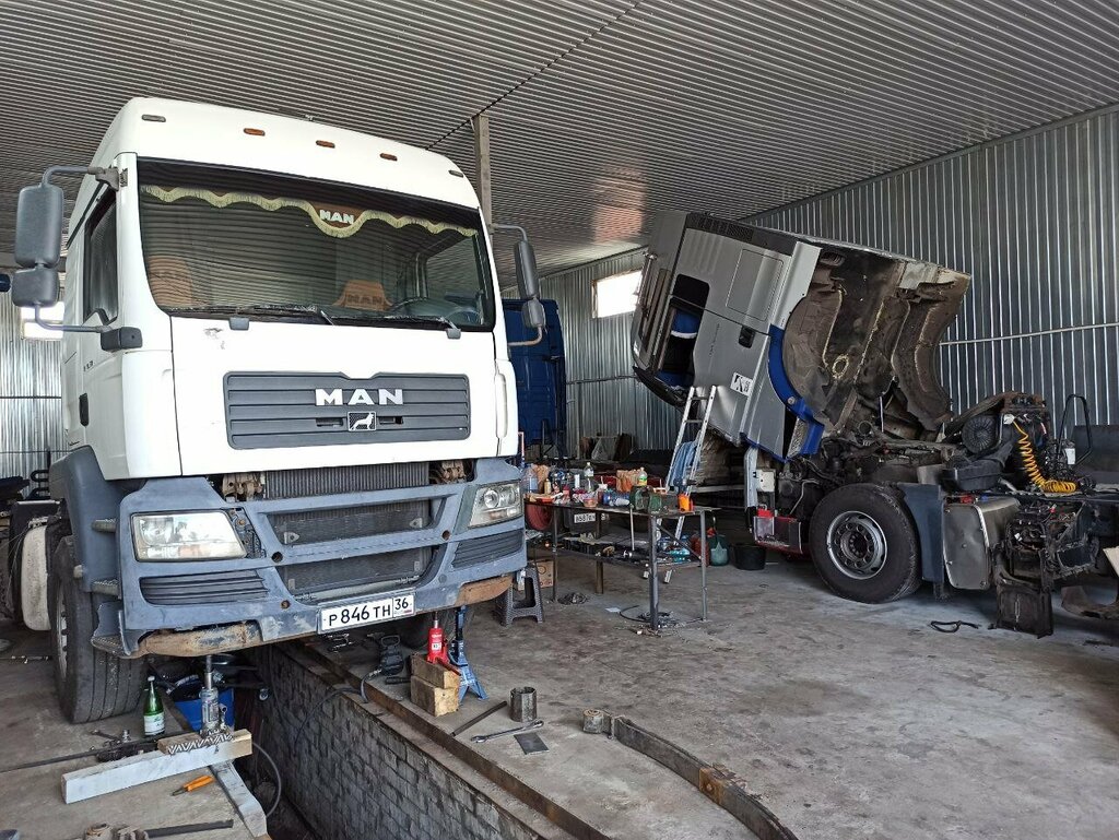 Kamyonların onarımı Победа, Voronejskaya oblastı, foto