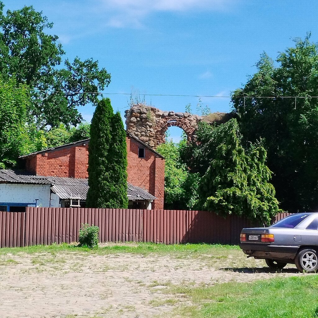 Turistik yerler Taplaken Castle, Kaliningradskaya oblastı, foto