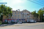 Сквер имени конструктора Калачникова (Uralskaya Street No:103), toplu taşıma durağı  Perm'den
