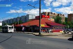 Улица Карбышева (Mira Street No:117А), toplu taşıma durağı  Tolyatti'den (Togliatti'den)