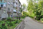 Kristall (Sovetskaya ulitsa No:8А), çocuk ve gençlik merkezleri  Pervouralsk'tan