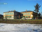 Spetsialnaya korrektsionnaya obshcheobrazovatelnaya shkola VIII vida g. Vikhorevka (Baykalskaya ulitsa No:6), ortaokul  Vikhorevka'dan