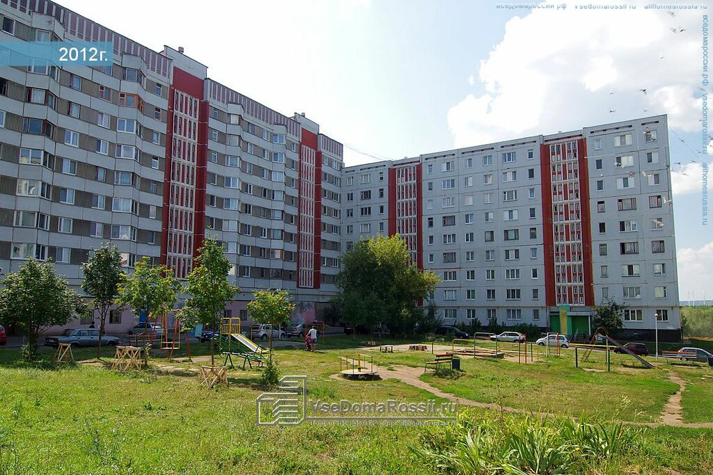 Elektrik ve benzinle çalışan aletler Magazin Intekhtsentr, Naberejniye Çelny (Yar Çallı), foto