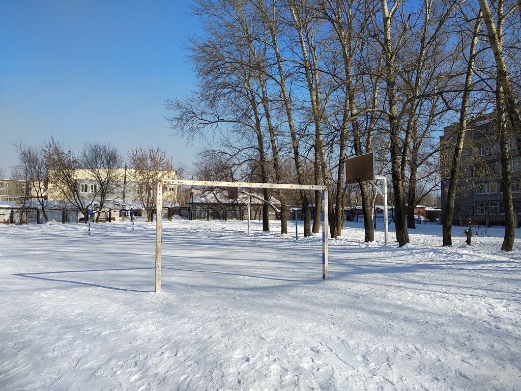 Spor alanı Баскетбольная площадка, Cherepovets, foto