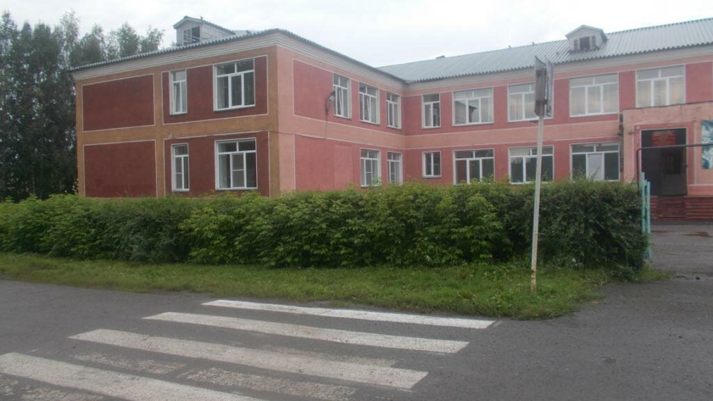 Ortaokul Metallploschadka secondary school, , foto