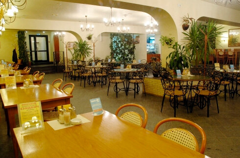 Restoran Restoranny kompleks Vkusny Tsentr, Novosibirsk, foto