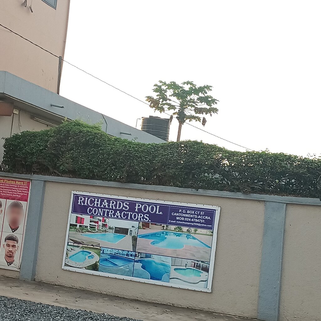 Bilardo salonları Richard Pool Contractors, Akra, foto