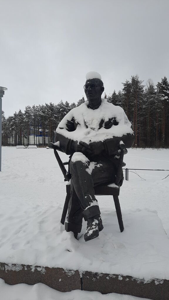 Anıt, heykel Памятник И. Ф. Стравинскому, Lomonosov, foto