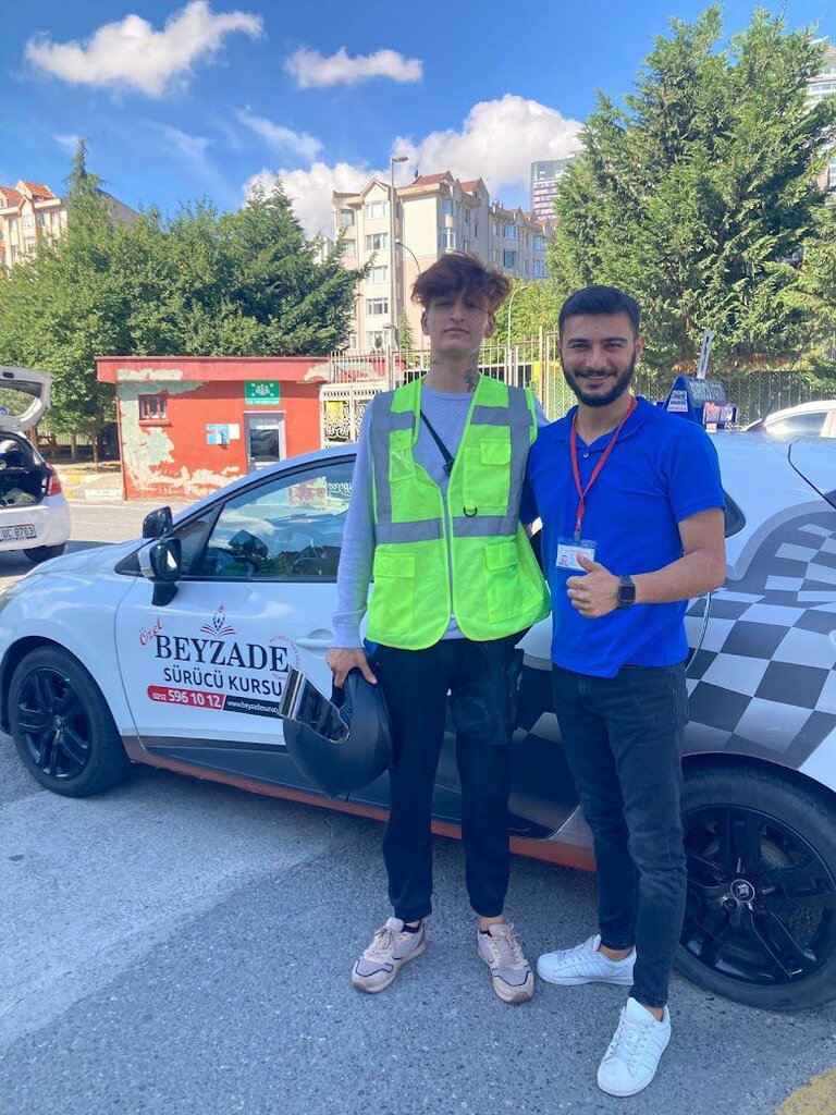 Sürücü kursları Beyzade Sürücü Kursu Kıraç Şube, İstanbul, foto