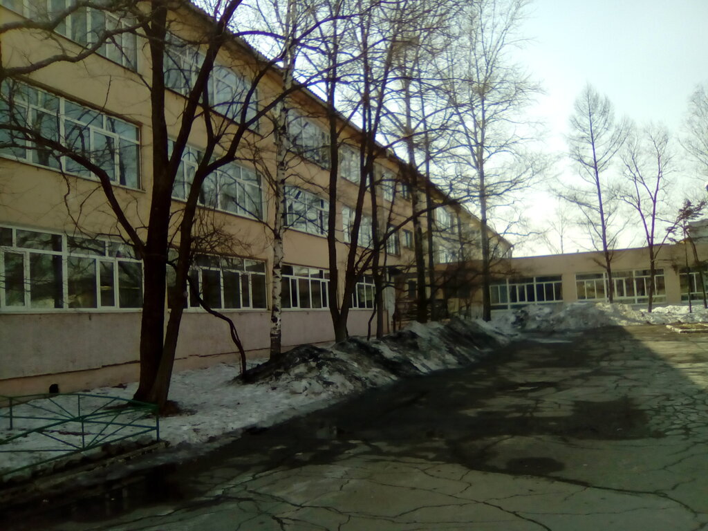 Ortaokul Средняя общеобразовательная школа № 47 имени В.А. Тамгина, Habarovsk, foto
