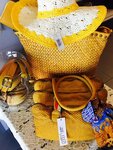 Pellemania Ingrosso Pelletterie (Piedmont, Provincia di Torino, Via Torino, 118), kürk ve deri giyim mağazaları  Piyemonte'den