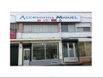 Accesorios Miguel S. L. (Calle Edison No:8), oto aksesuarları  A Coruña'dan