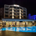 Premier Nergis Beach Hotel (Muğla, Marmaris, Çıldır Mah., 232. Sok., 3), otel  Marmaris'ten