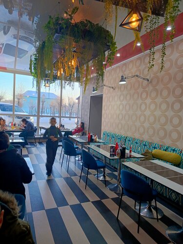Kafe Кафе Халяль, Uçaly, foto
