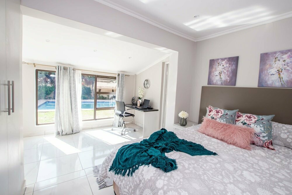 Otel Prestigious Apartments, Dünya, foto