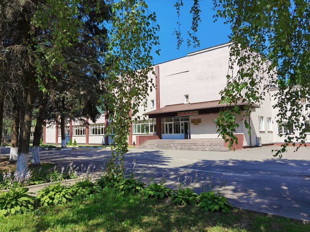 Yüksekokul Могилёвское областное кадетское училище имени Героя Советского Союза Е. Николаенко, Moguilev, foto