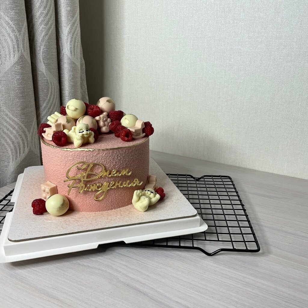 Özel pasta siparişi Tsshk_cakes, Kudrovo, foto