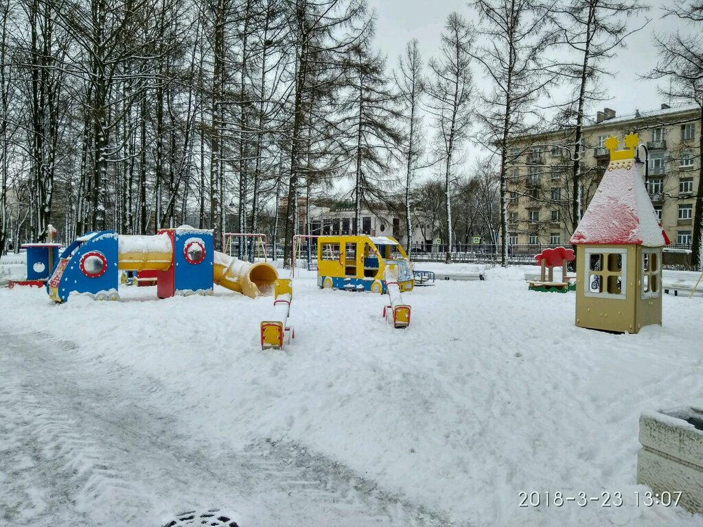 Oyun alanı Playground, Saint‑Petersburg, foto
