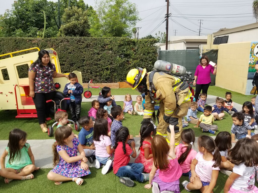 Ortaokul Kid's Adventure Learning Center, Fullerton, foto