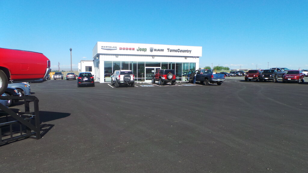 Jant ve lastikçiler Hermiston Chrysler Dodge Jeep Ram, Oregon Eyaleti, foto