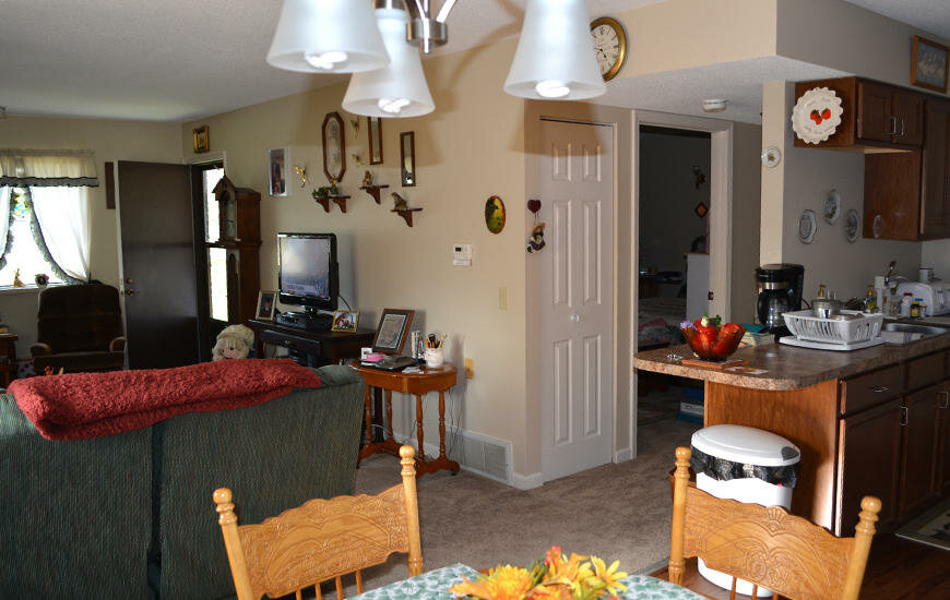 Huzurevi, bakımevi Avalon Village, İndiana Eyaleti, foto