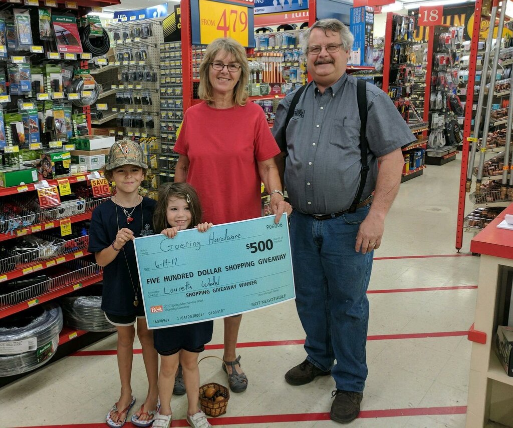 Sıhhi tesisat hizmetleri Goering Hardware Company, Kansas Eyaleti, foto
