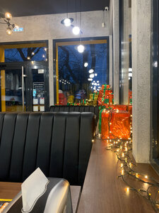 Fabrika Roll (Интернациональная улица No:67), kafe  Yevpatorya'dan