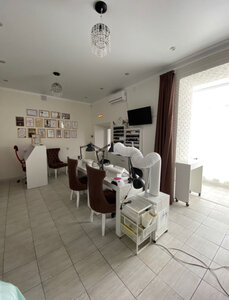 Manicure (ulitsa 70-letiya Oktyabrya No:2), manikür-pedikür  Diurtiuli'den