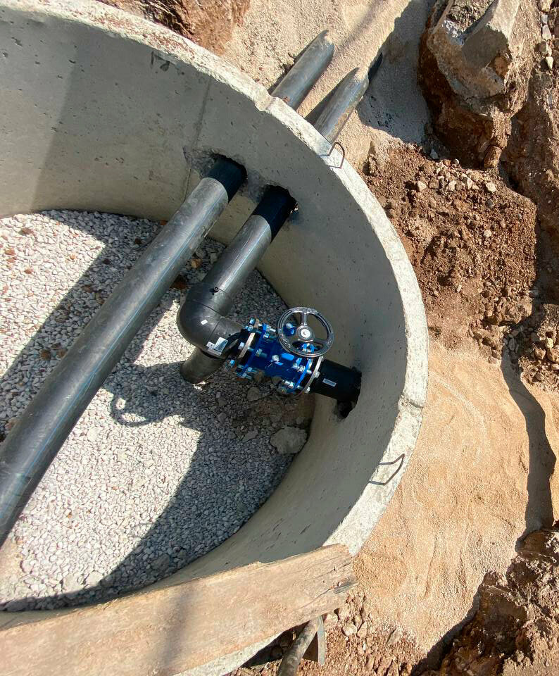 Su, ısıtma, kanalizasyon sistemleri Uik Fiolent, Sevastopol, foto