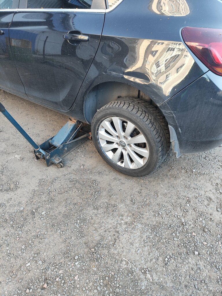 Oto lastik tamiri Tire service, Saint‑Petersburg, foto